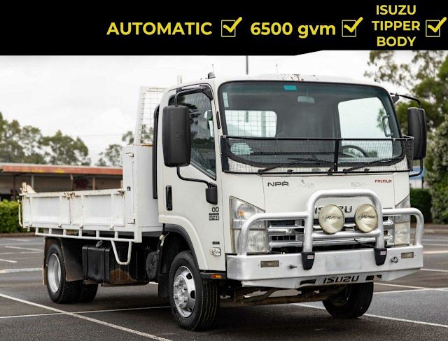 2010 Isuzu N Series NPR 250/300 Premium White Cab Chassis | Trucks ...