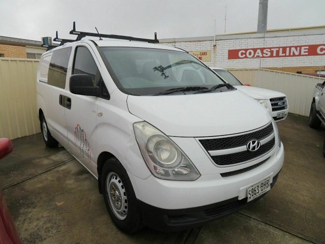 2013 Hyundai iLOAD TQ2-V MY14 White 4 Speed Automatic Van | Cars, Vans ...