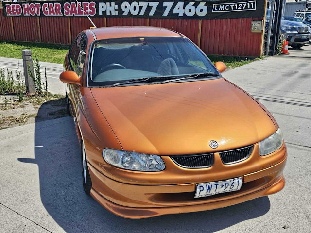 1999 Holden Commodore VTII S Orange 4 Speed Automatic Sedan | Cars ...