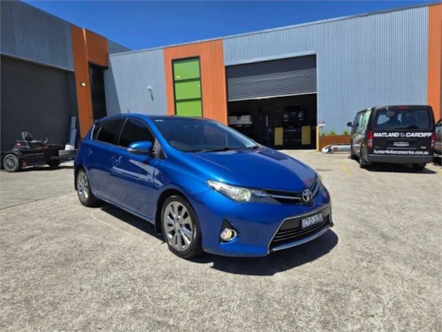 2014 Toyota Corolla ZRE182R Levin S-CVT ZR Blue 7 Speed Constant ...