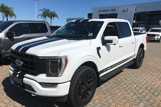 2023 Ford F150 2023MY Lariat Pickup Crew Cab SWB 4X4 Oxford White 10 ...