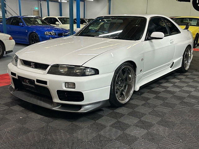 1996 Nissan Skyline HR33 GTR White 5 Speed Manual Coupe | Cars, Vans ...