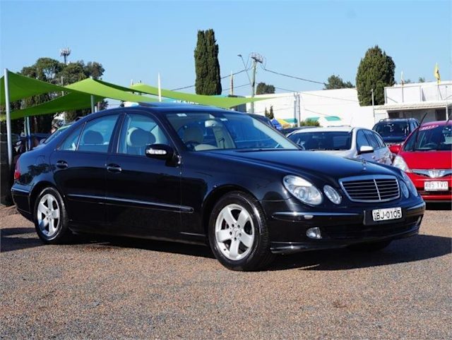2004 Mercedes-Benz E-Class W211 E320 Elegance Black 5 Speed Sports ...