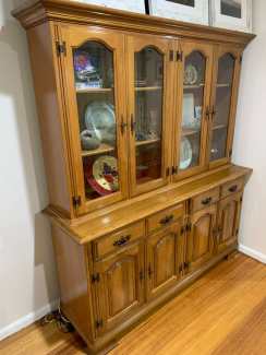 Buffet and Hutch Buffets Side Tables in Scoresby VIC Gumtree Australia