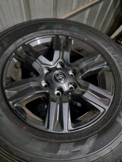 4X TOYOTA HILUX SR5 2020 BLACK 18 Wheels HILUX 4WD PRADO, 45% OFF