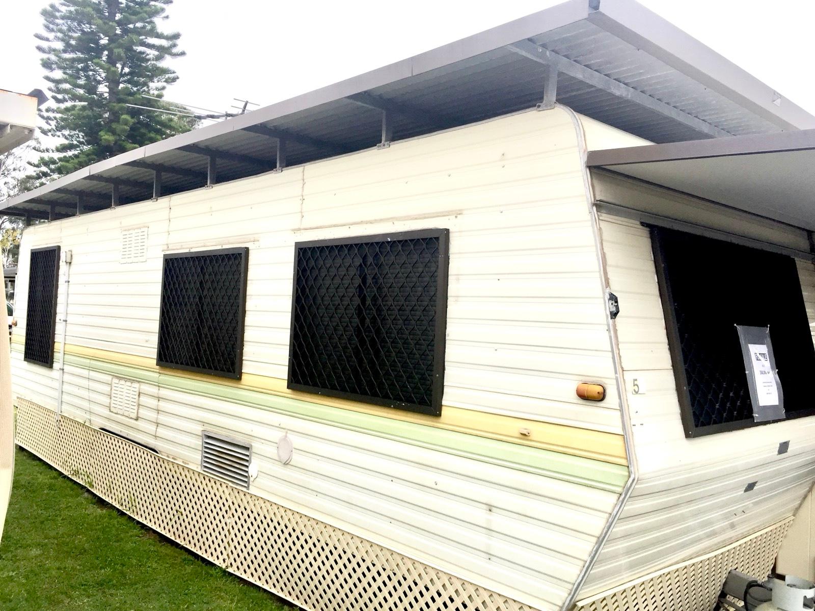 27 ft Onsite Caravan with Annexe & awning - Swansea NSW | Caravans ...