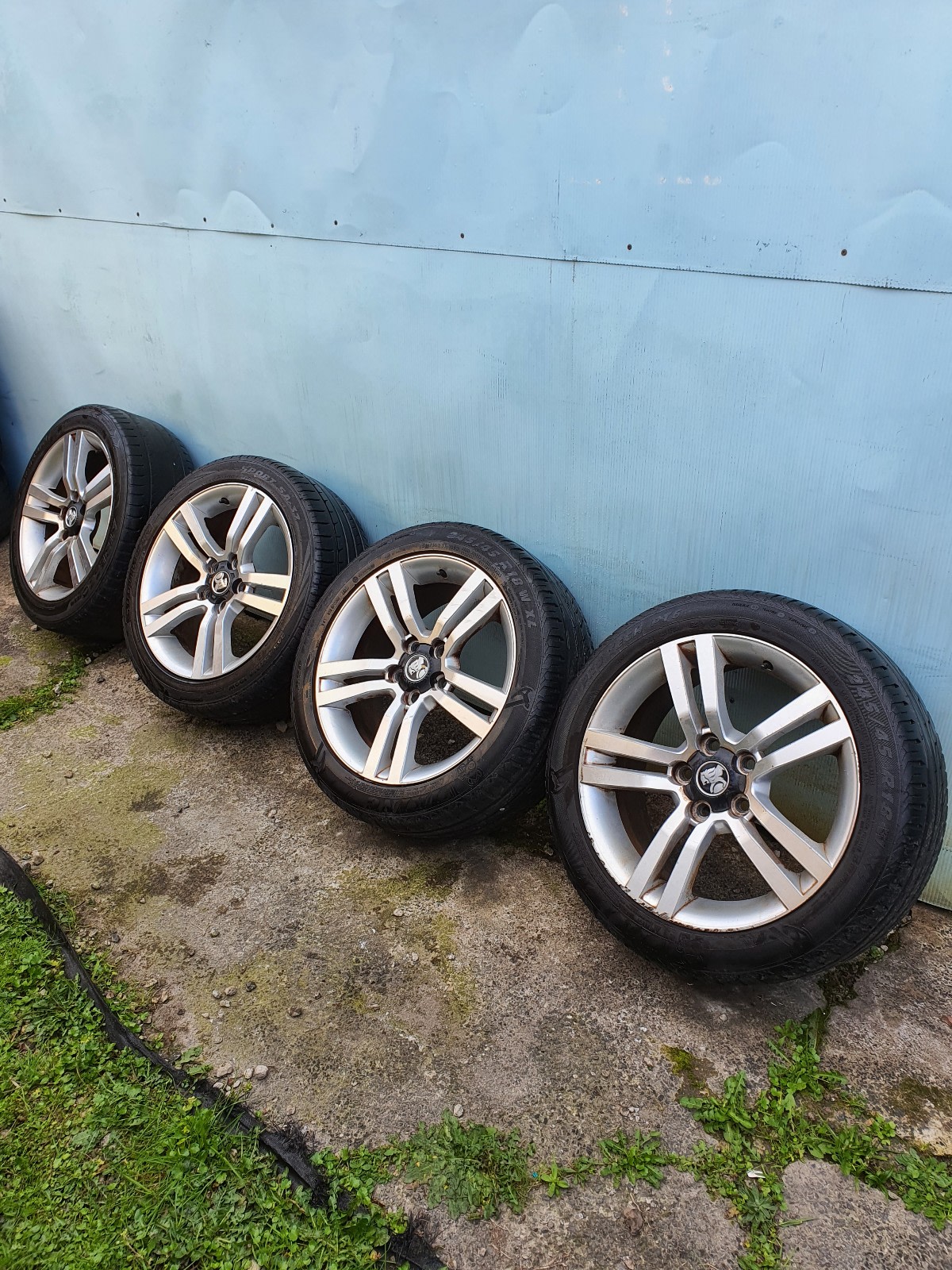 Holden Commodore VE SV6 Wheels Mags Rims | Wheels, Tyres & Rims ...
