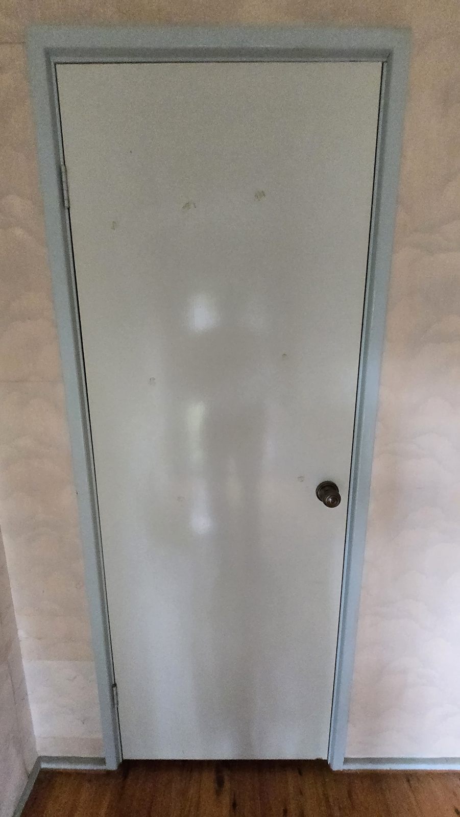 SOLID INTERNAL DOORS 12 Available (Sliding & Hinged) + Frames & Fitt ...
