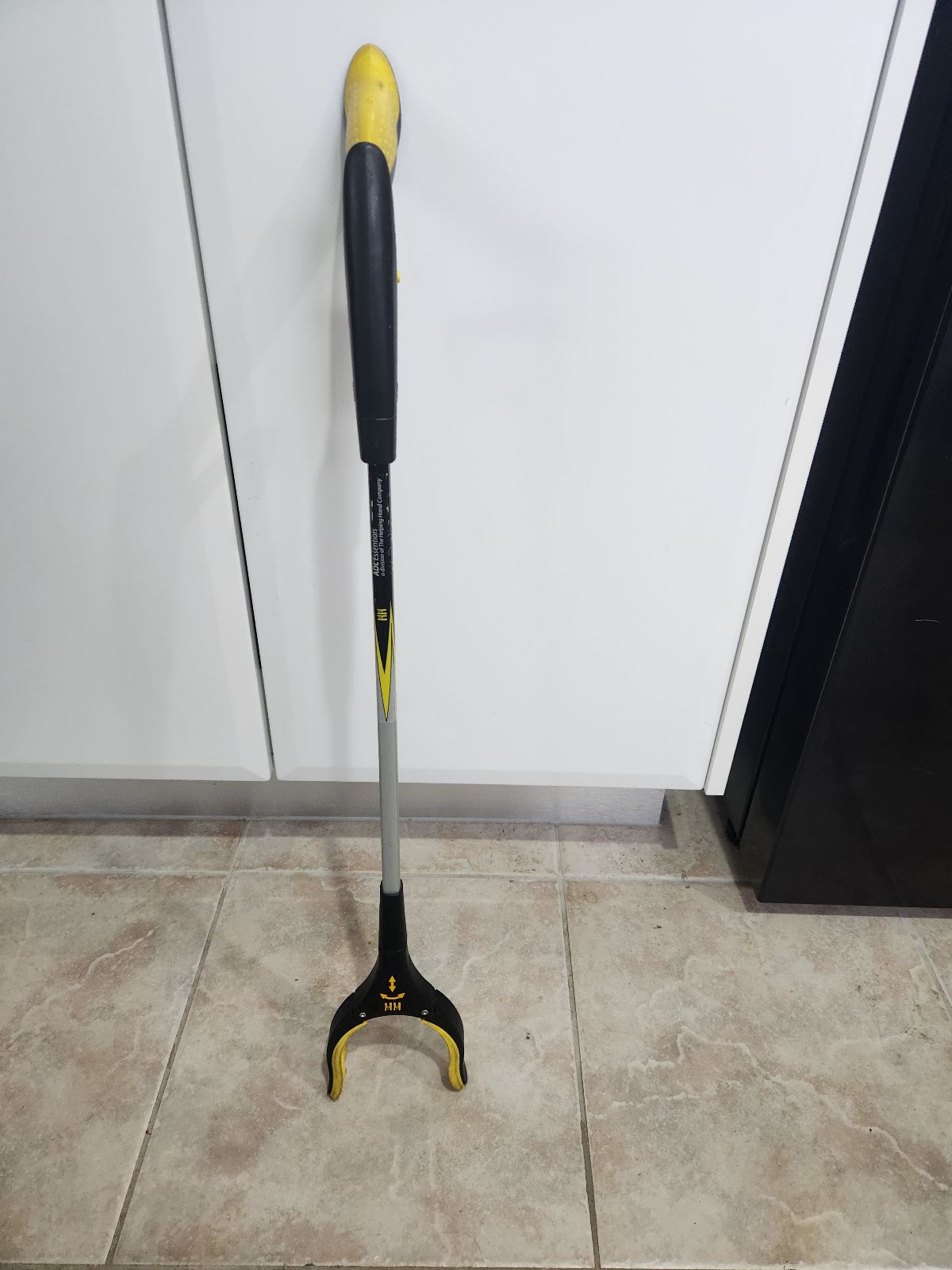 Handigrip pro- to assist picking things up - Miscellaneous Goods in ...