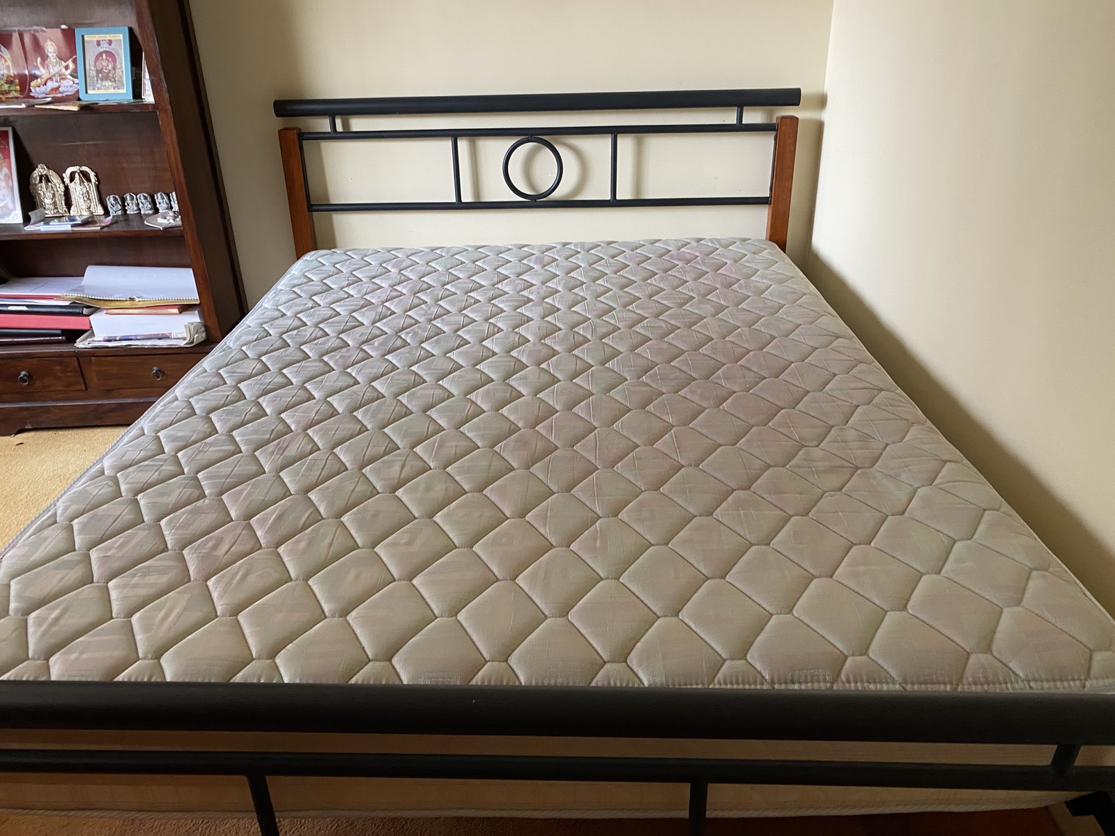 Queen bed Matress for free. Beds in Canning Vale WA Gumtree Australia