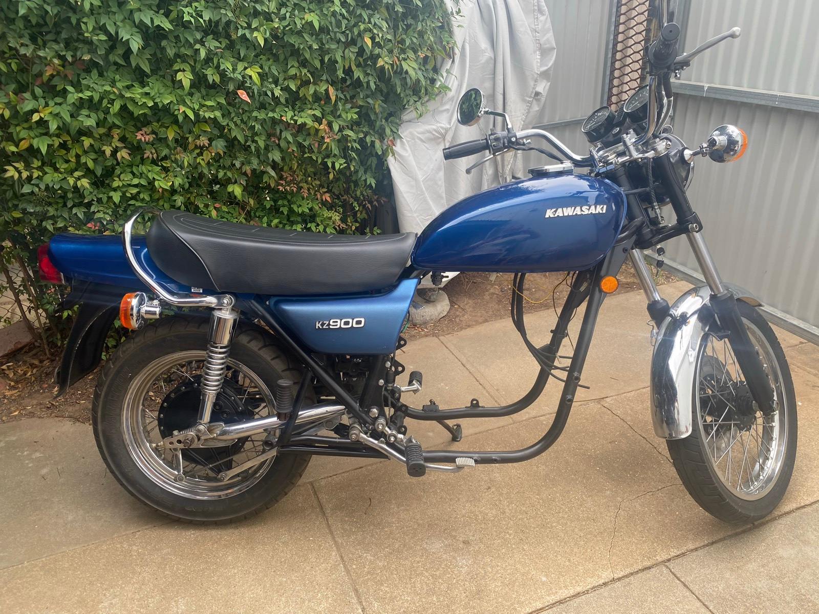 Kawasaki Z9 A4 rolling frame | Motorcycle & Scooter Parts | Gumtree ...