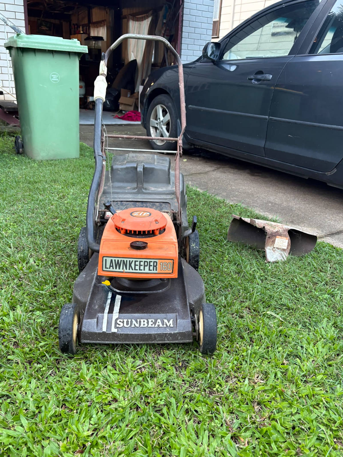Victa Sunbeam Lawnkeeper 160 - Lawn Mowers in Laidley QLD | Gumtree ...