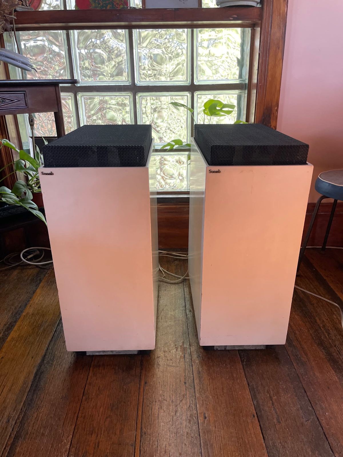 SONAB OA-14 Speakers in White - Speakers in Brunswick VIC | Gumtree ...
