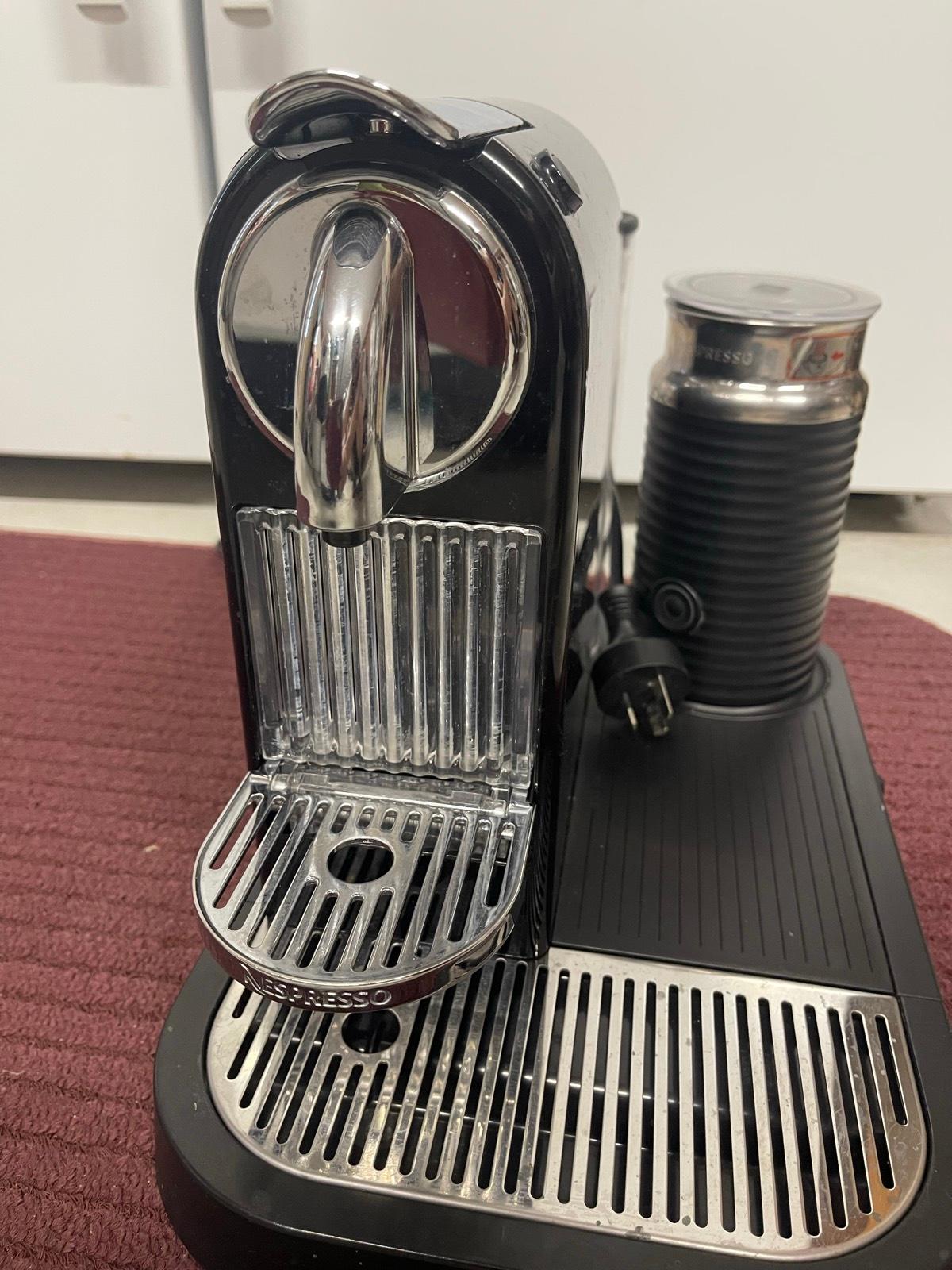 Nespresso Citiz Coffee Machine with Frother - Coffee Machines in North ...