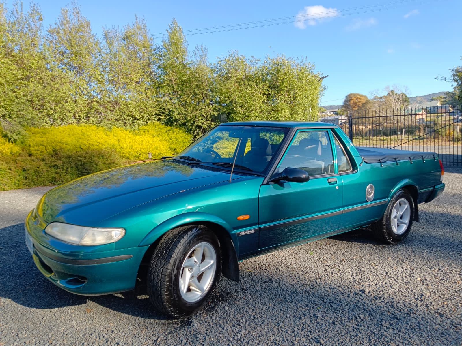 1998 FORD XH FALCON GLi LONGREACH TRADESMAN 4 SP AUTOMATIC UTILITY ...