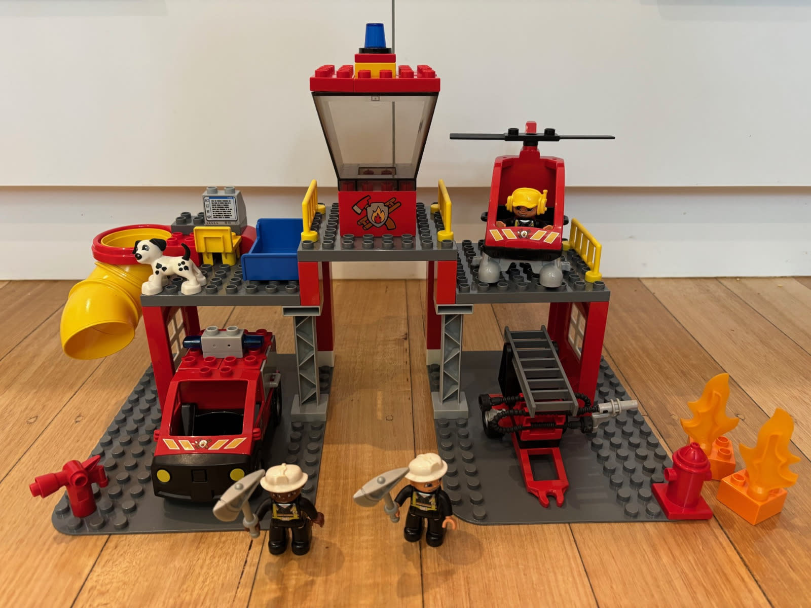 Duplo Fire Station 5601 (2008) 72pc 100% COMPLETE inc Fire Truck Siren - Toys - Indoor in ...