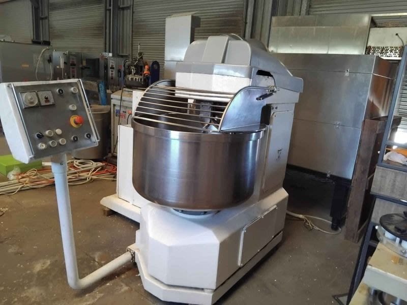 Escher Spiral Mixer MT series 120kg (inbuilt tilting lifter) - Miscellaneous Goods in Tweed ...