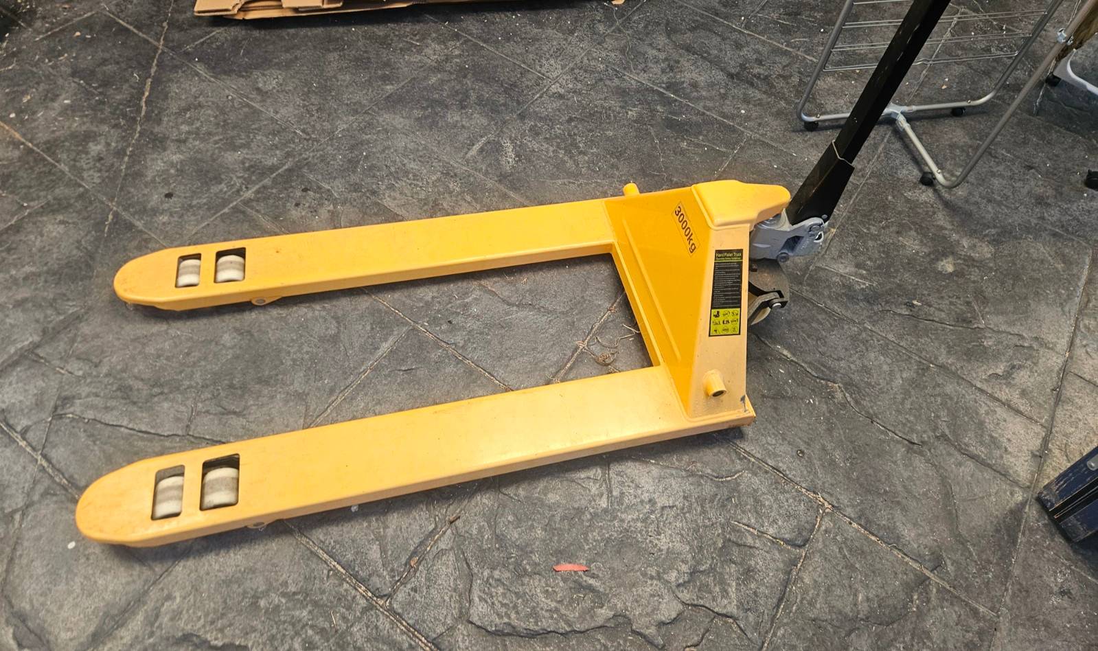 3t Pallet trolley hardly used. - Other Tools & DIY in Doreen VIC ...