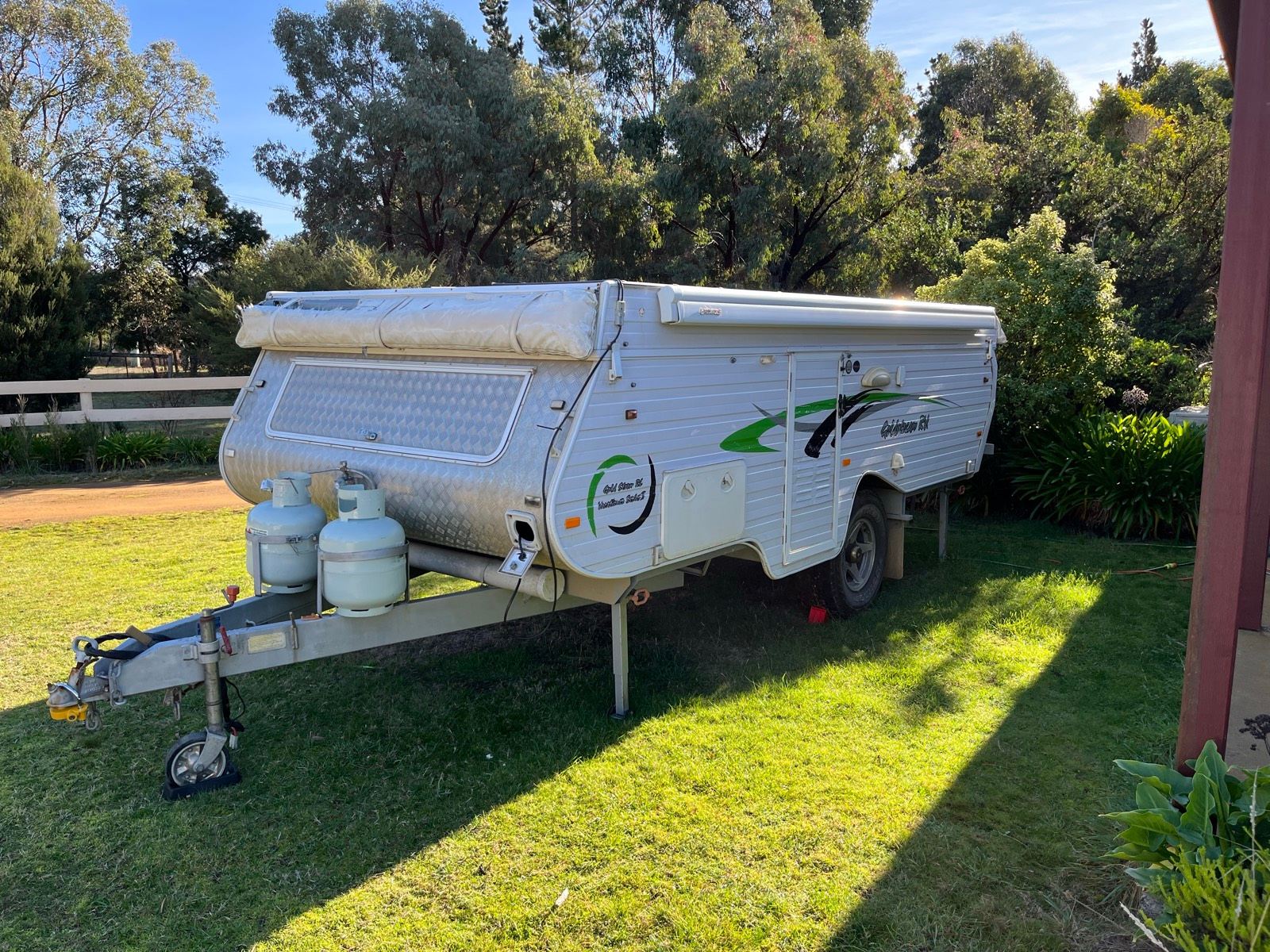 2011 Goldstream vacationer Storm II off-road wind-up caravan | Caravans ...