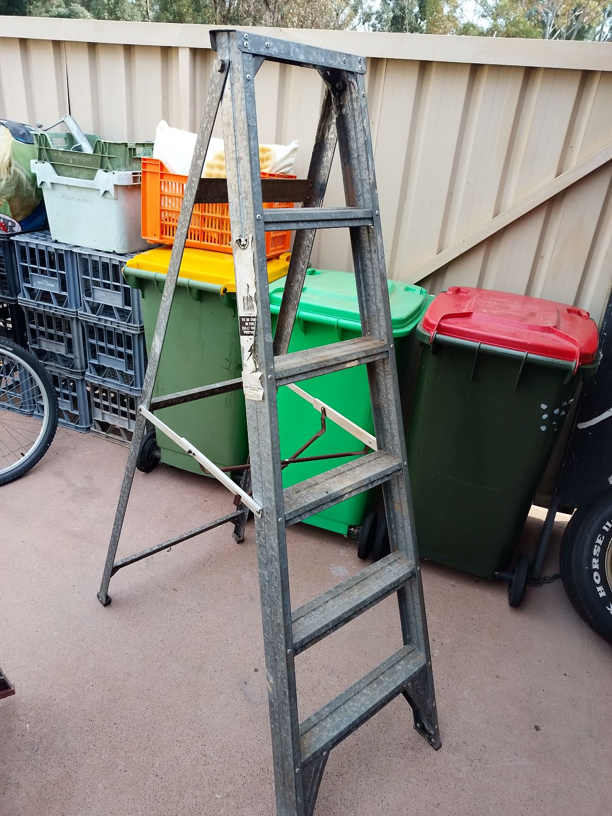 ladder........... - Ladders & Scaffolding in Bunbury WA | Gumtree Australia