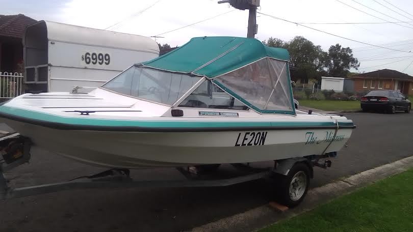 PRIDE Pacemaker Runabout 5.18m,Designer Pride year 1990 | Motorboats ...
