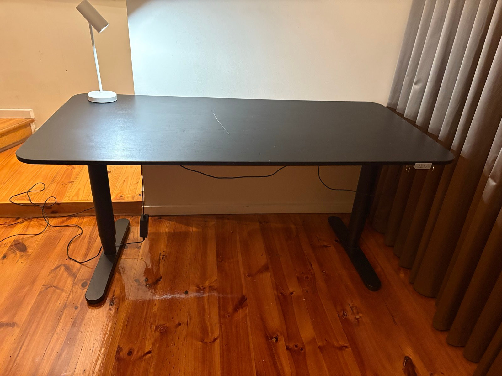 IKEA Bekant - Large Electronic Sit Down / Stand Up Desk - Desks in ...