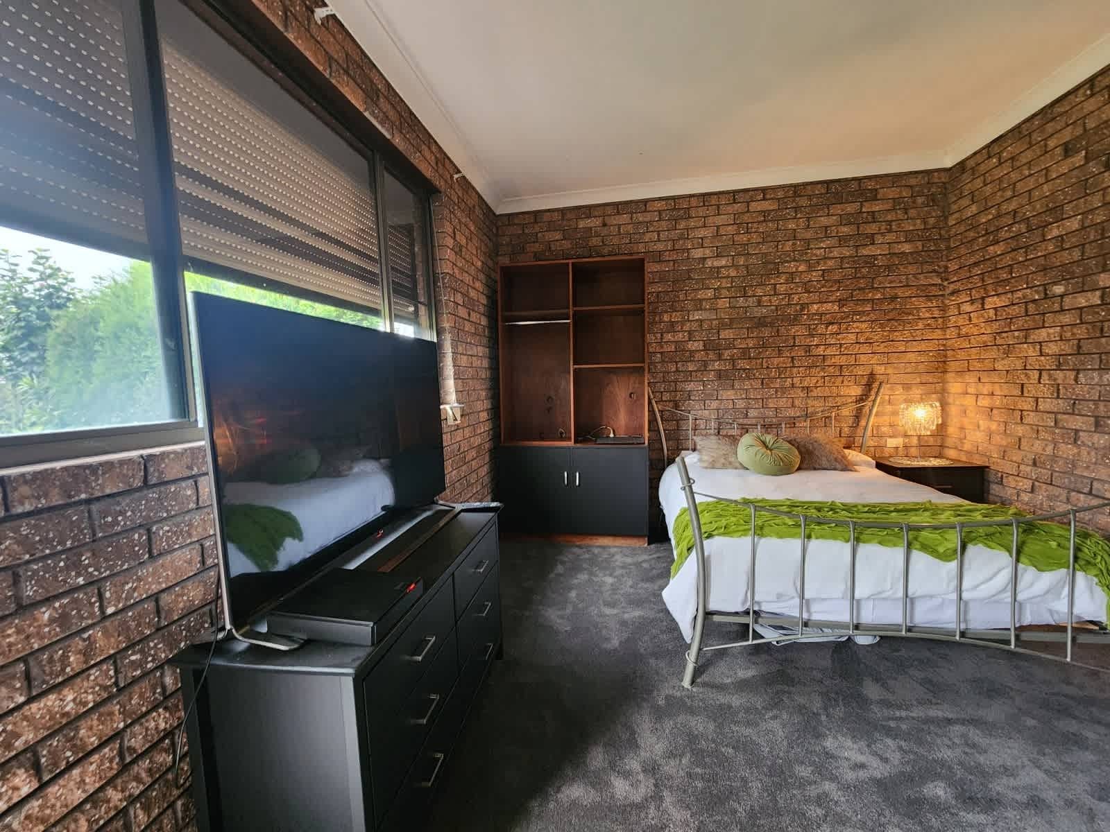 ⭐ Private Furnished Room With Own Entrance – All Utilities Included ⭐ ...