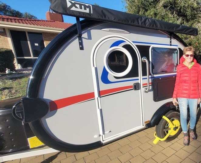 Teardrop Camper/Outlander Package (will separate) | Camper Trailers ...