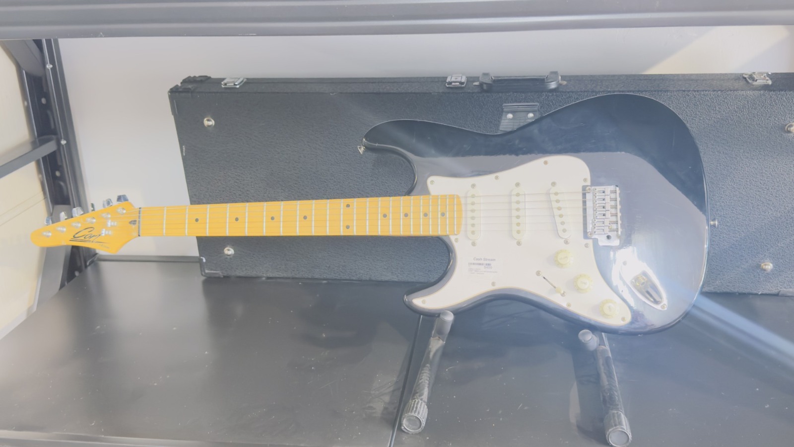 2855 CORT 1990S RARE LEFT HAND GUITAR +STAND +CASE - Guitars & Amps in ...