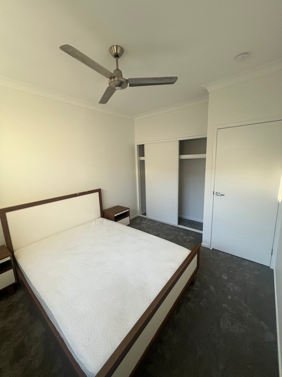 Room for rent - Share House & Flatshare | Gumtree Australia
