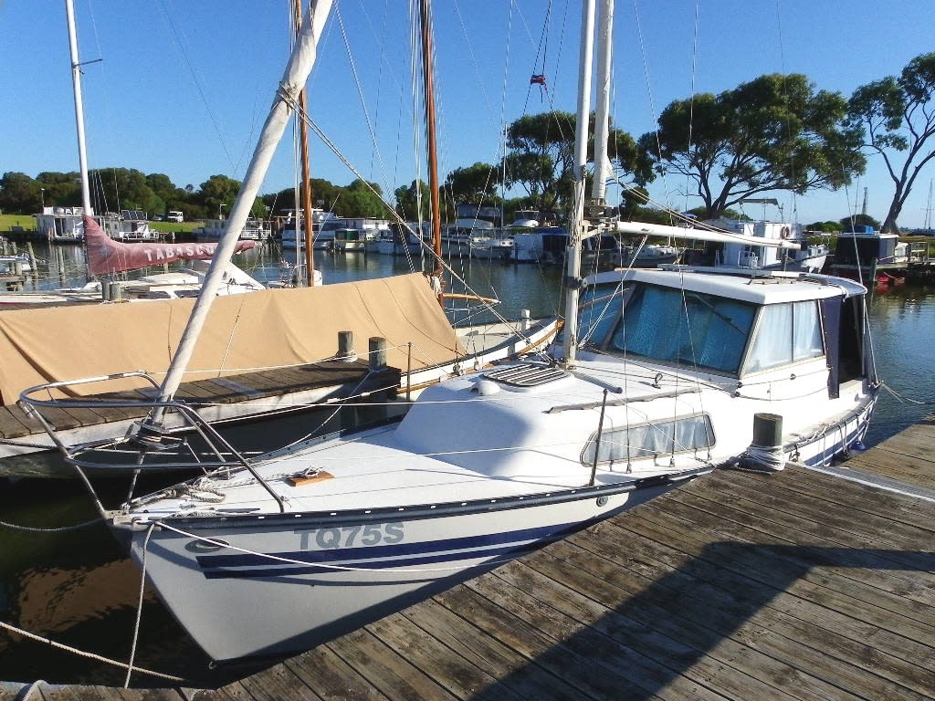SUNBIRD 25FT GRP MOTOR-SAILER 1982 | Sail Boats | Gumtree Australia ...