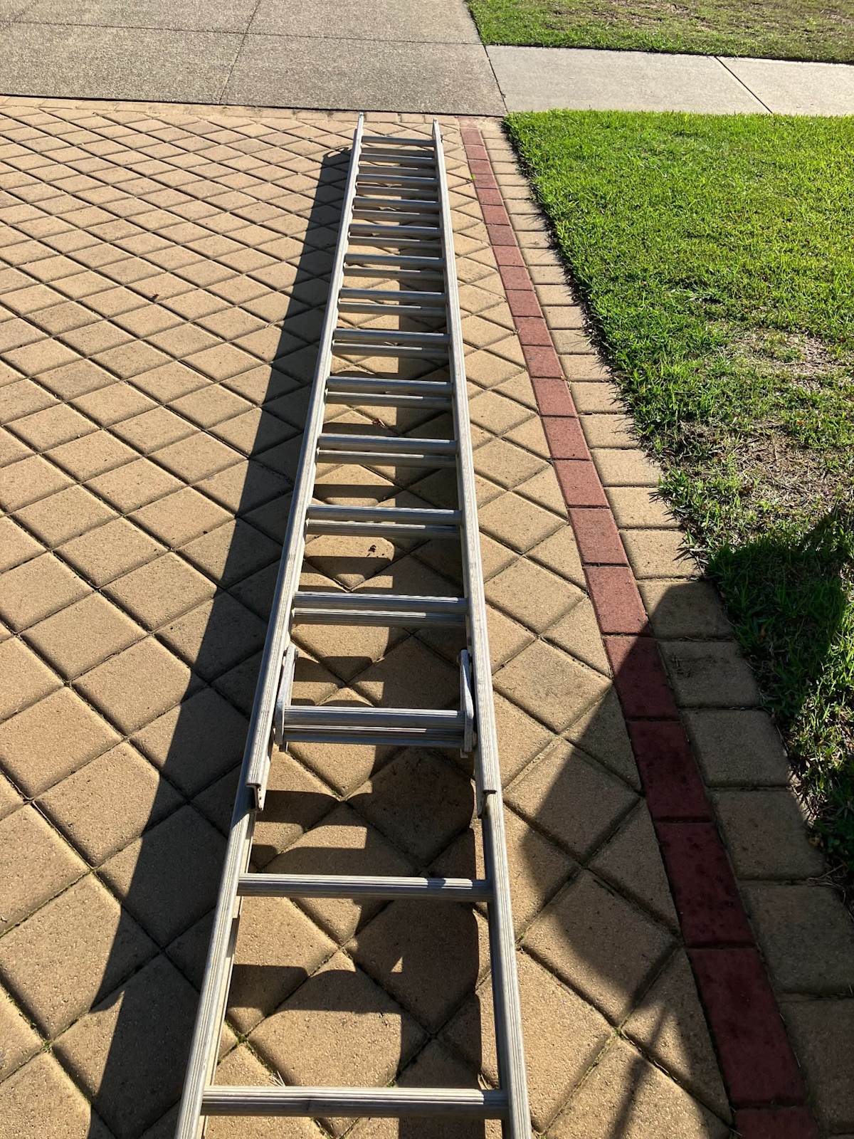 Aluminium extension ladder - Ladders & Scaffolding in Safety Bay WA ...