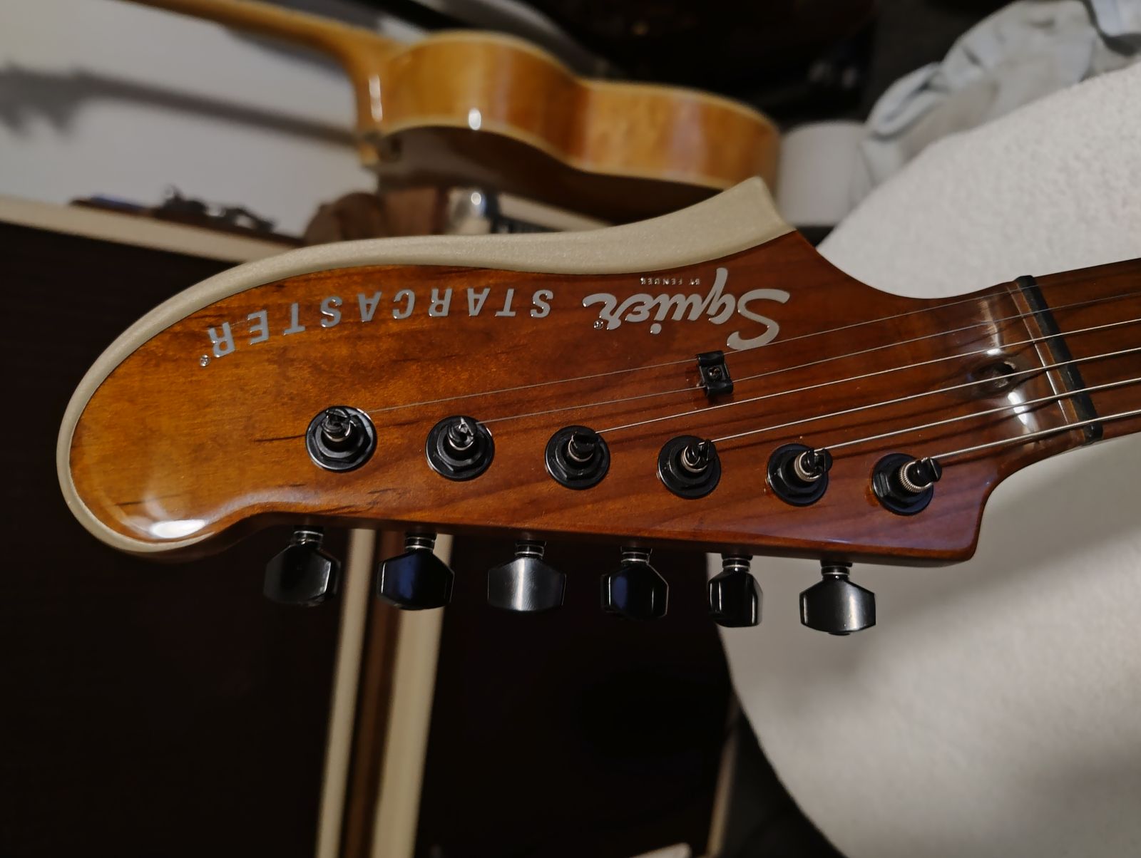 squire contemporary starcaster - Guitars & Amps in Armstrong Creek VIC ...