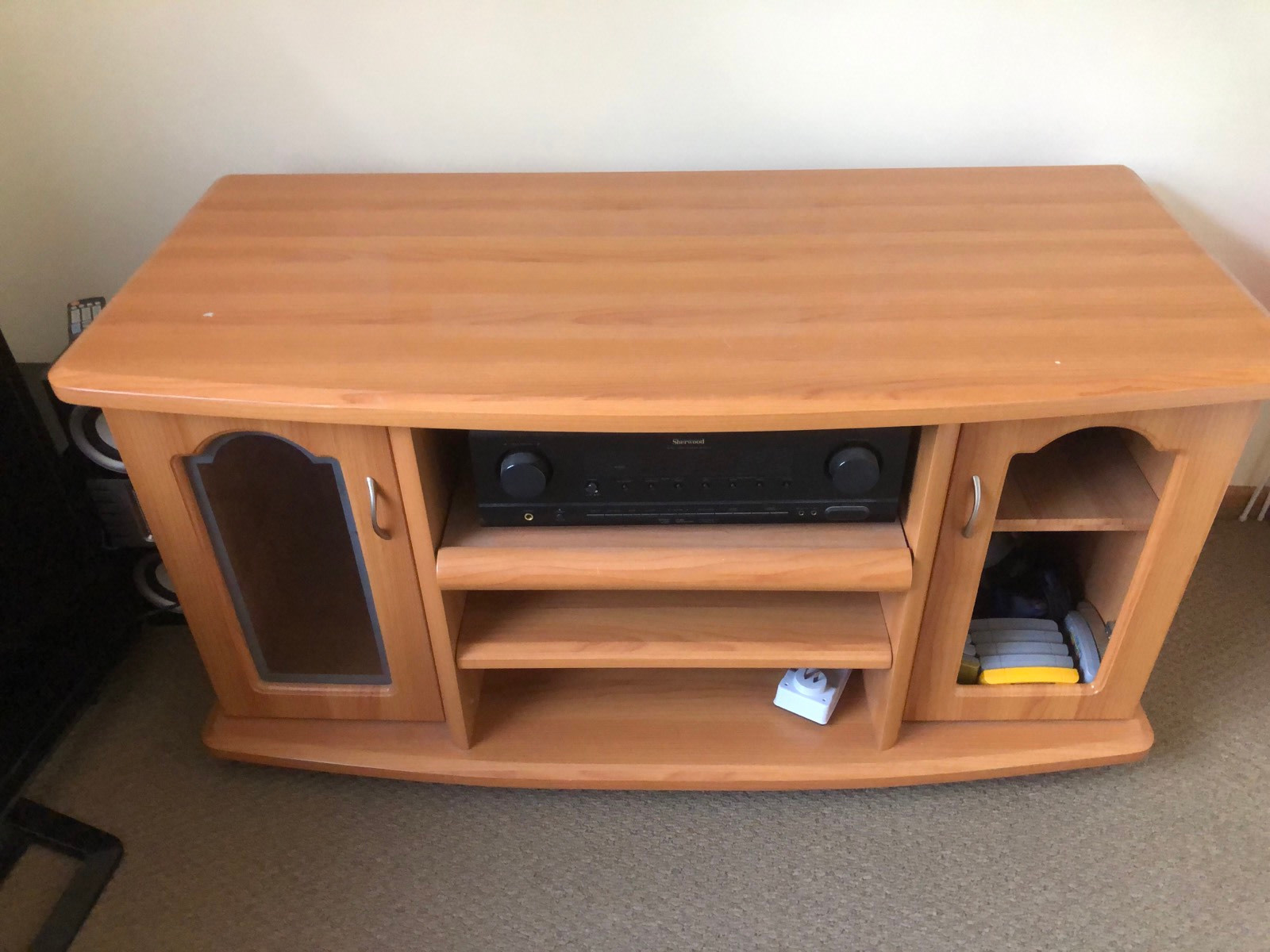 Entertainment unit