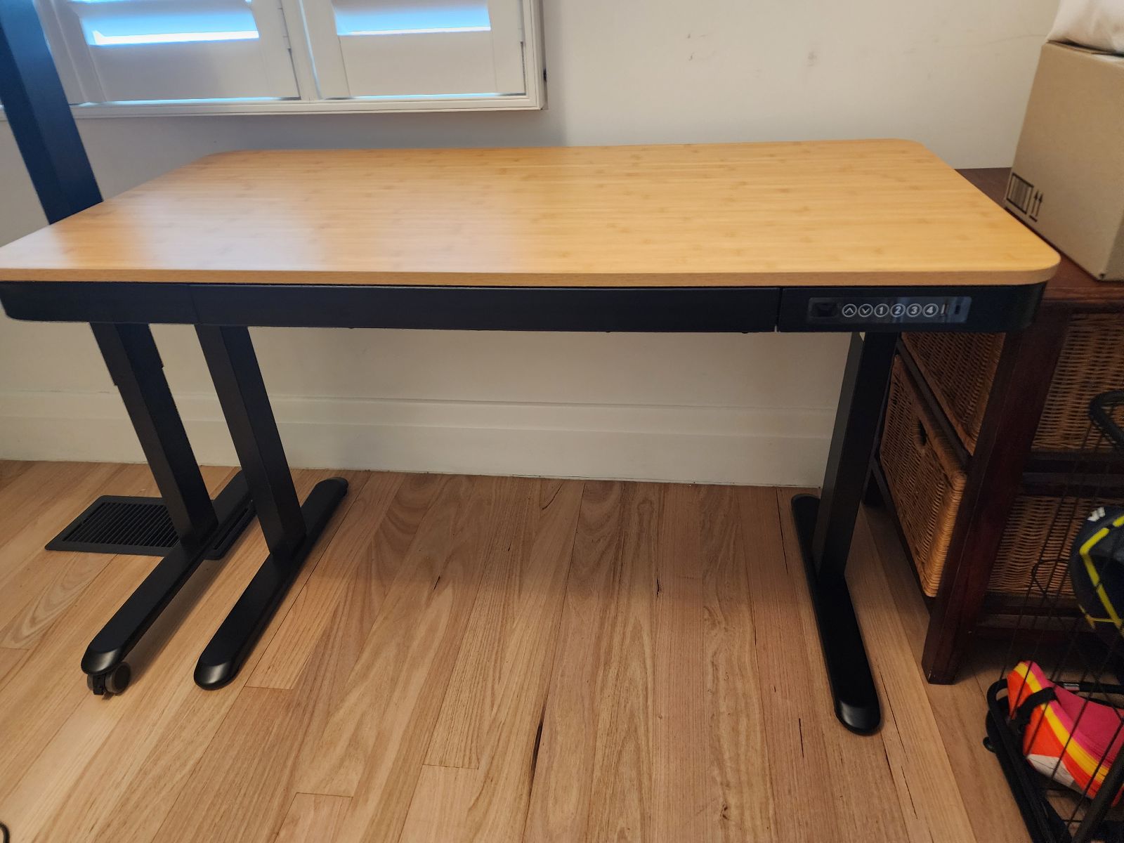 Flexispot Comhar Electric Standing Desk - Brand New - Desks in ...