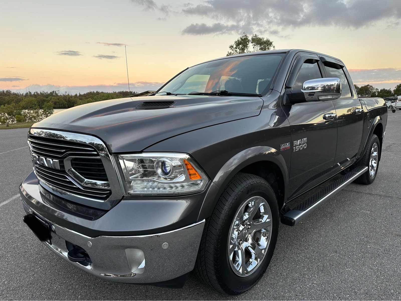Ram 1500 rambox Laramie 5.7L V8 Hemi 2019 automatic | Cars, Vans & Utes ...