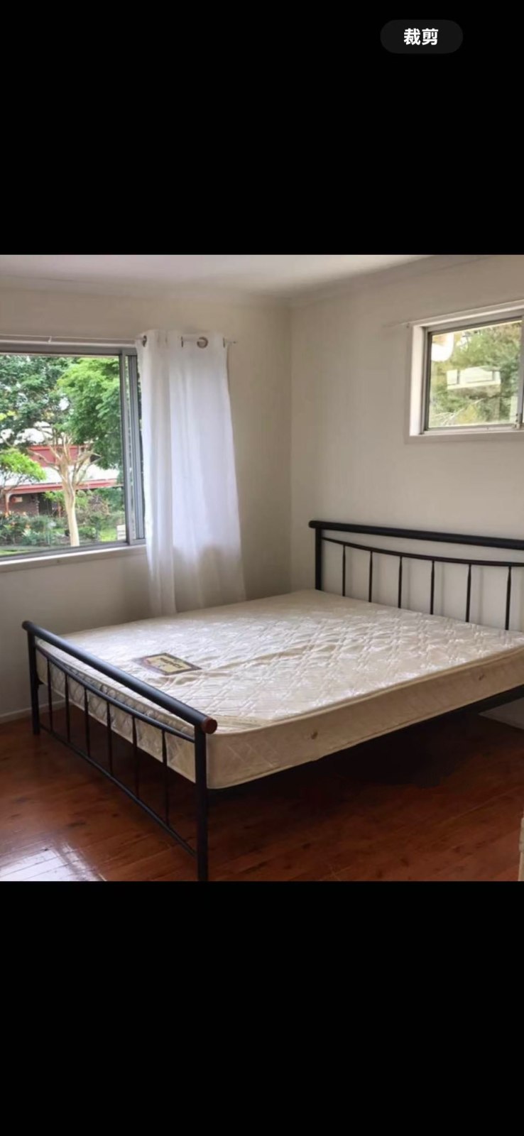 Queen bed frame metal wood Beds in Mount Gravatt QLD Gumtree Australia