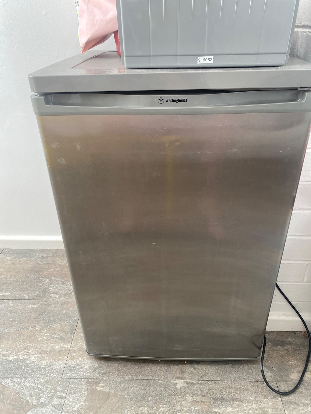 Westinghouse Bar Fridge - Fridges & Freezers in Hughes ACT | Gumtree ...