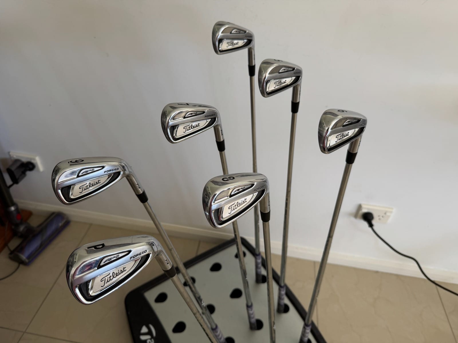 TITLEIST GOLF 714 AP2 FORGED RH IRON SET 4-PW XP95 S300 STIFF S FLEX - Golf in Shailer Park QLD ...