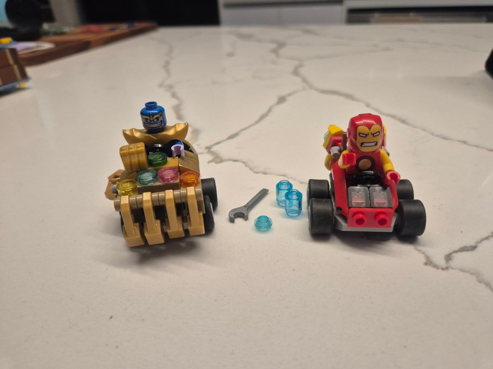Lego 76072 Mighty Micros: Iron Man vs Thanos - Toys - Indoor in ...