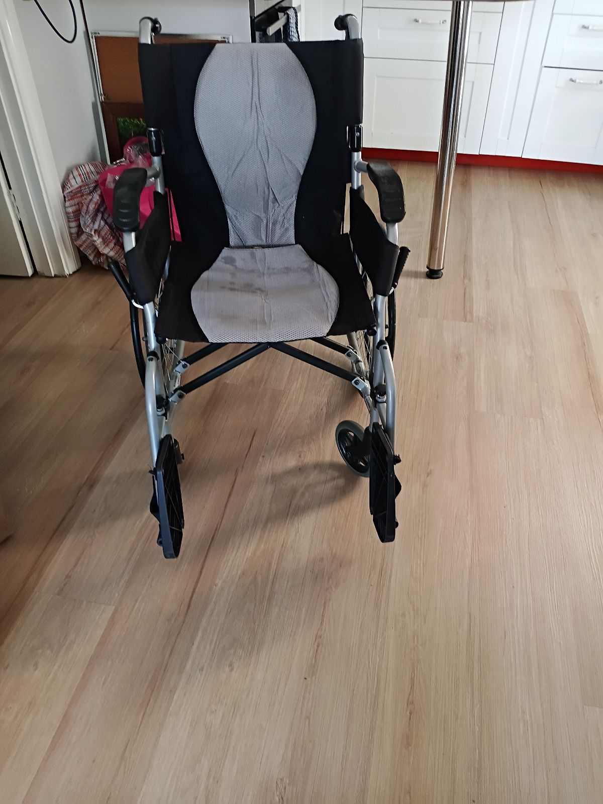 wheelchair for sale cash only no bank transfer no pay id - Other Sports ...