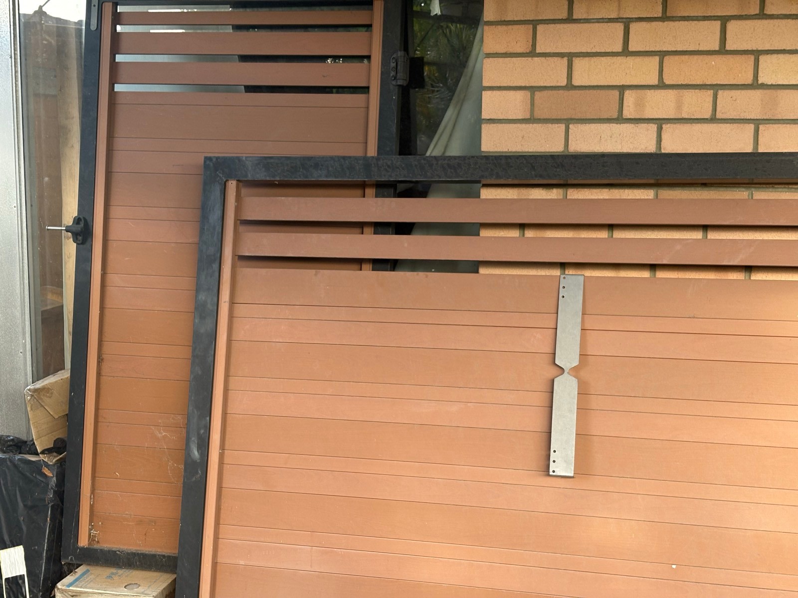 Motorised Sliding Gate + Matching Side Gate – Complete Set - Building ...