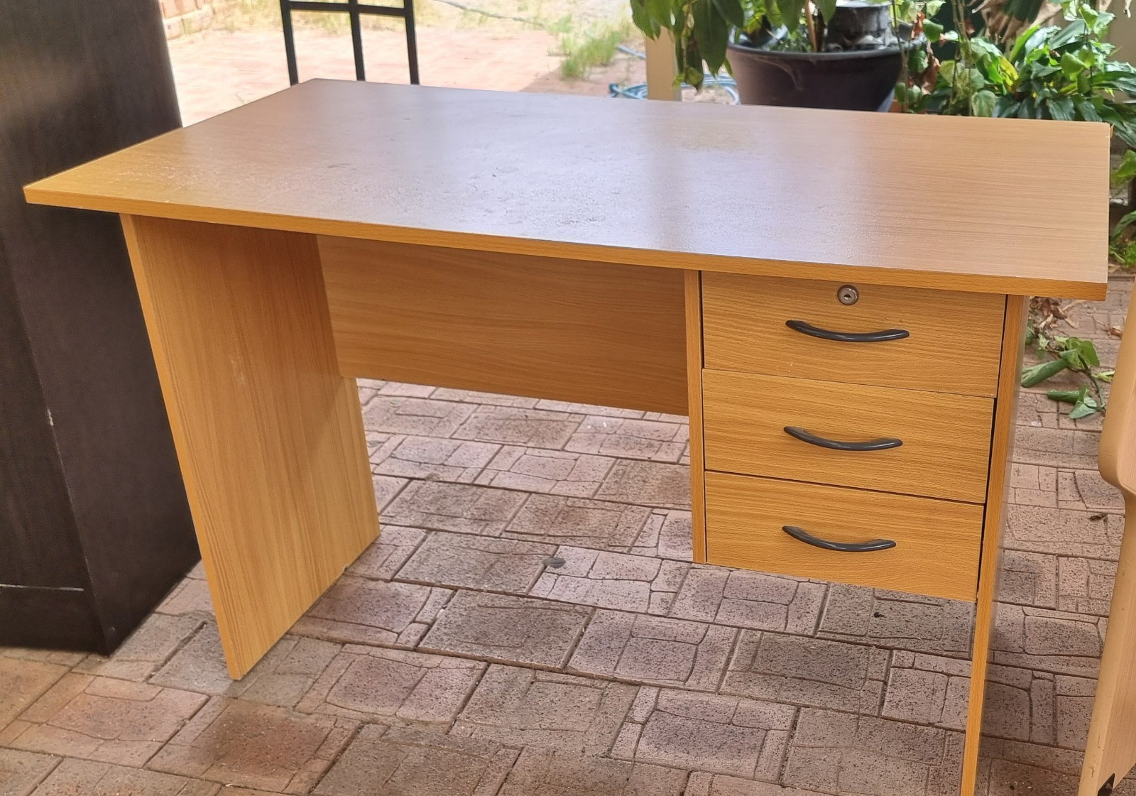 Study table gumtree store