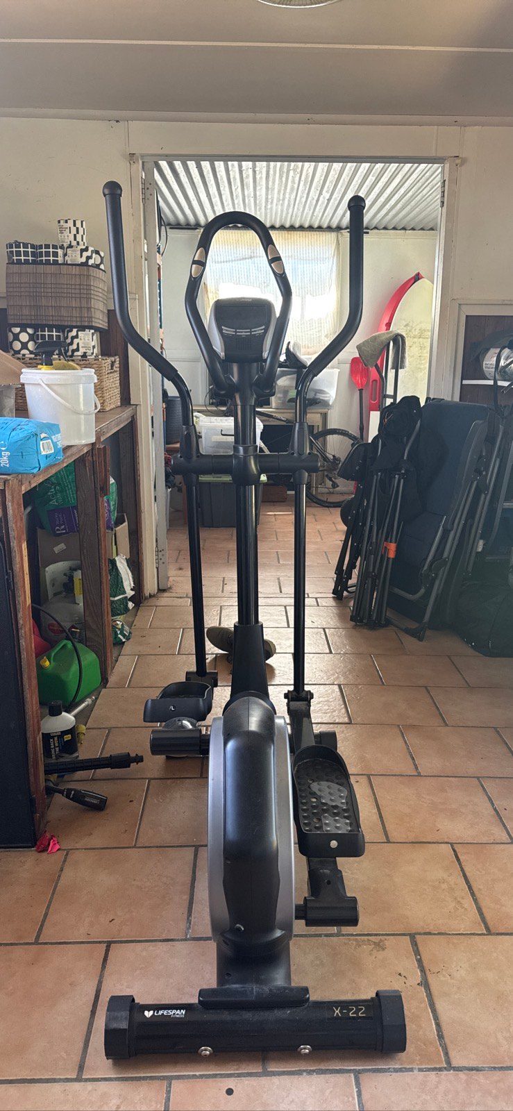 Lifespan Fitness Elliptical Machine - Gym & Fitness in Booker Bay NSW ...