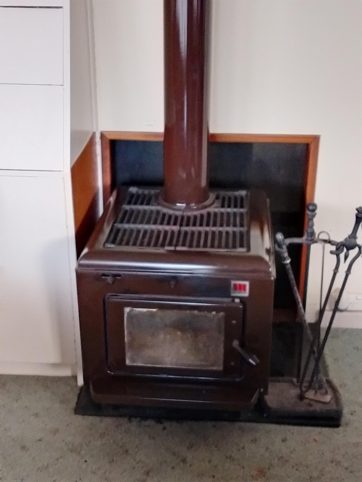 combustion wood heater and flue - Air Conditioning & Heating in Victor ...