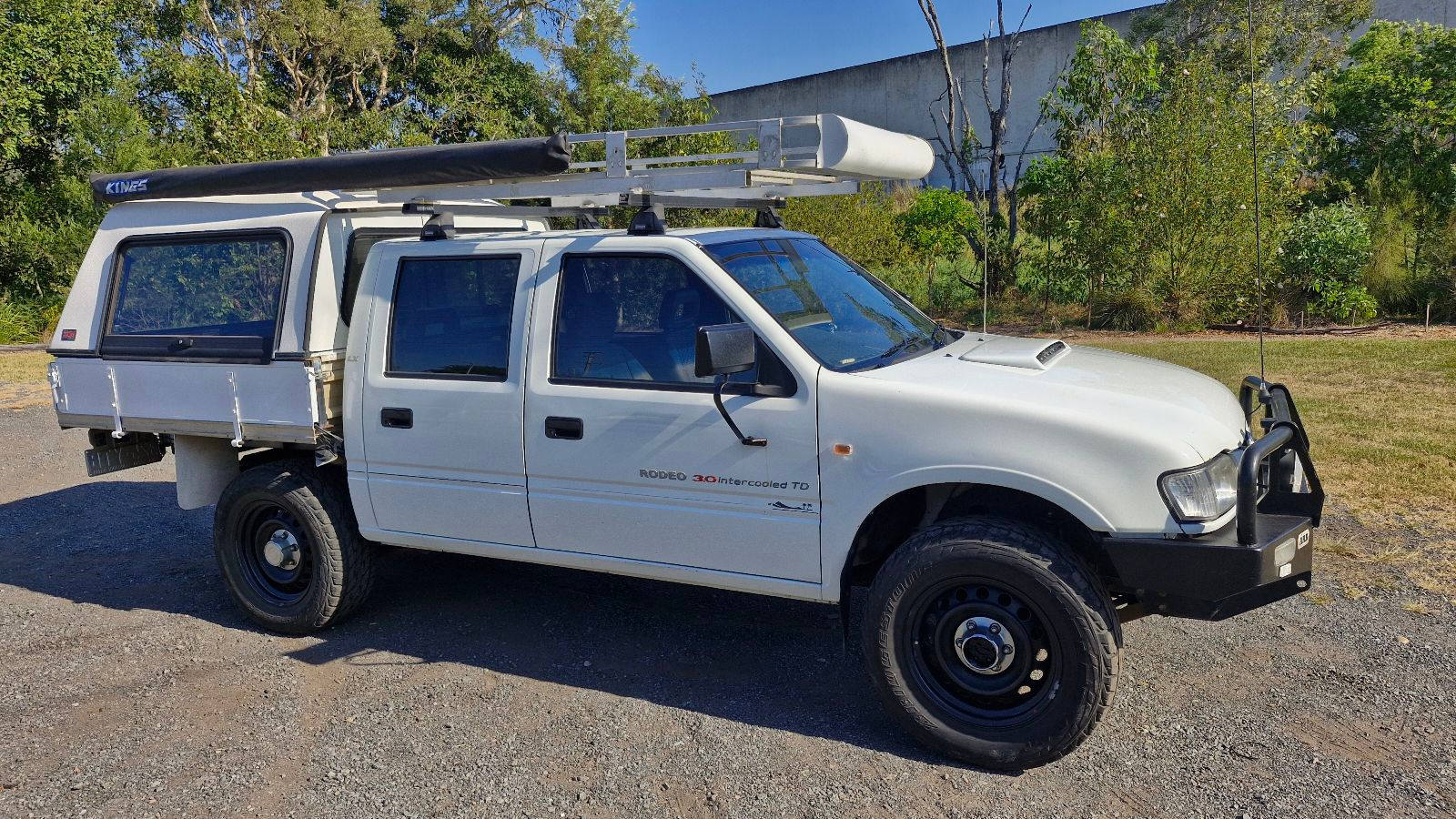 2002 HOLDEN RODEO LX 5 SP MANUAL CREW CAB P/UP | Cars, Vans & Utes ...