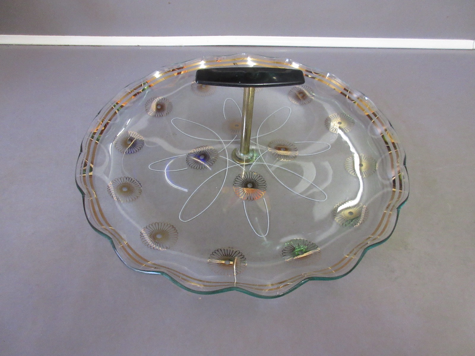 VINTAGE 1960S GOLD GILT DESIGN CHANCE GLASS CAKE PLATTER WITH HANDLE ...