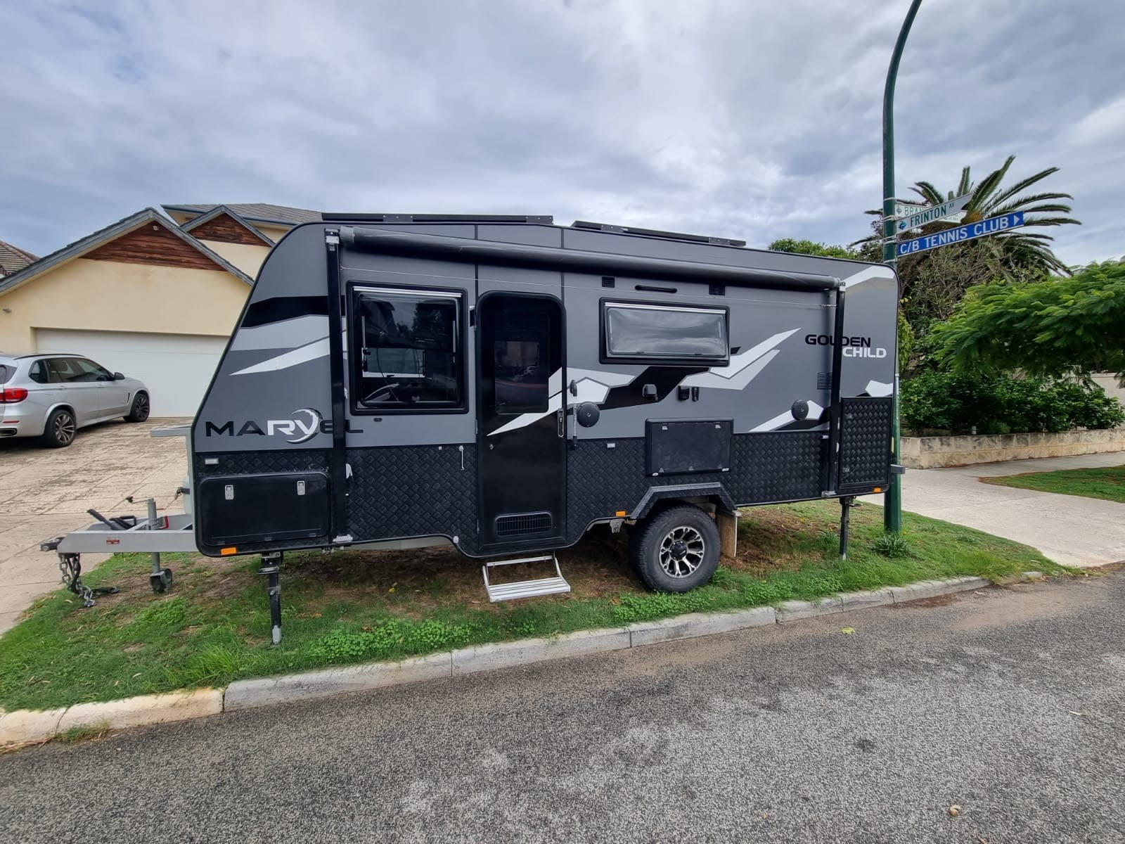 family caravan marvel golden child 18ft | Caravans | Gumtree Australia ...