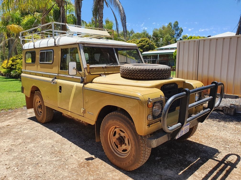 1982 Land Rover (4X4)
