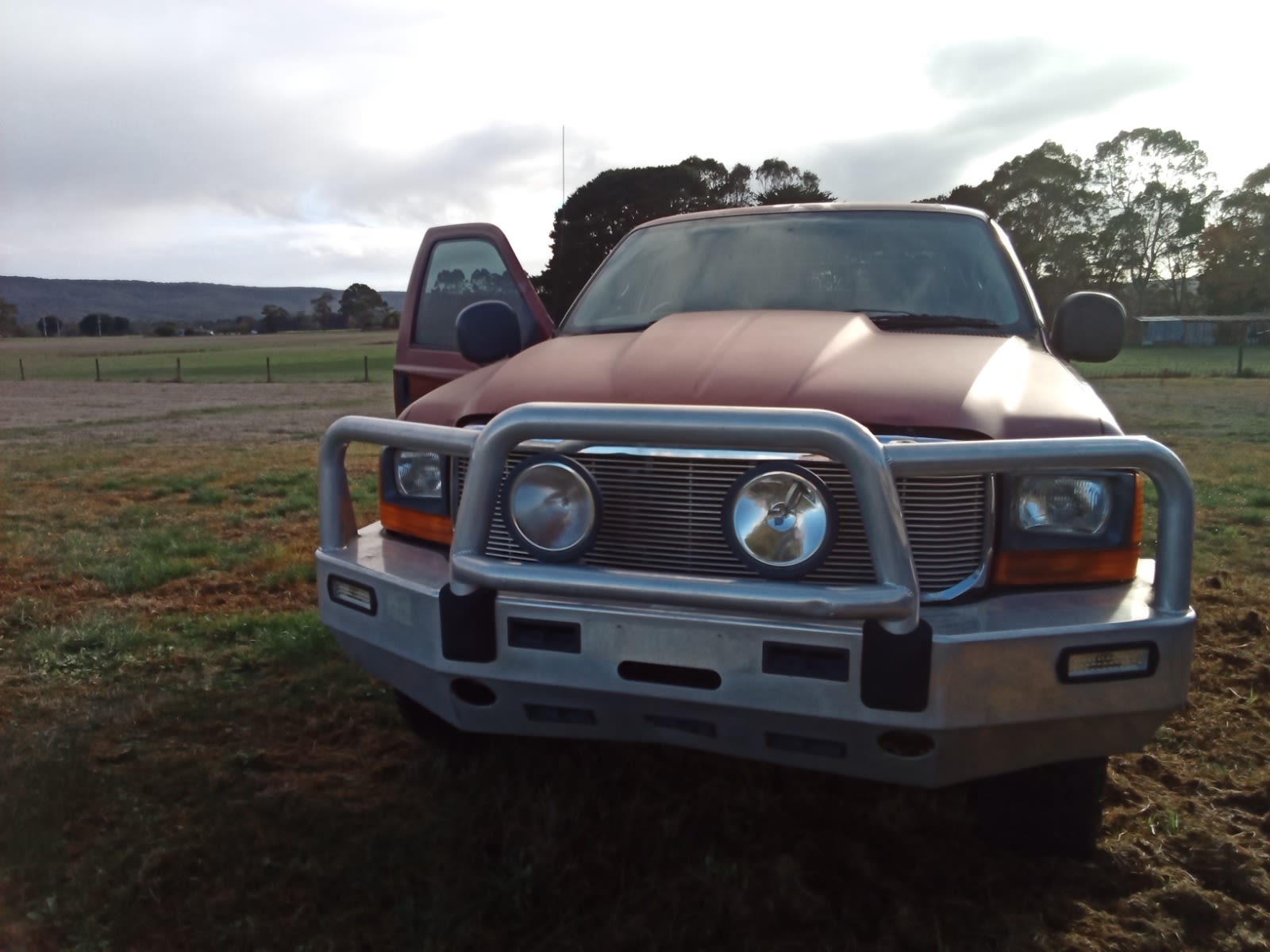 2002 Ford F250 XLT (4x4) 4 SP AUTOMATIC CREW CAB P/UP V8 | Cars, Vans ...